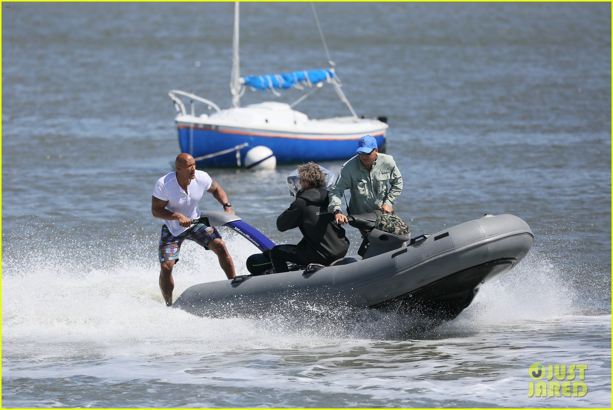 Dwayne Johnson Films 'Baywatch' Action Scenes on the Waves!: Photo ...