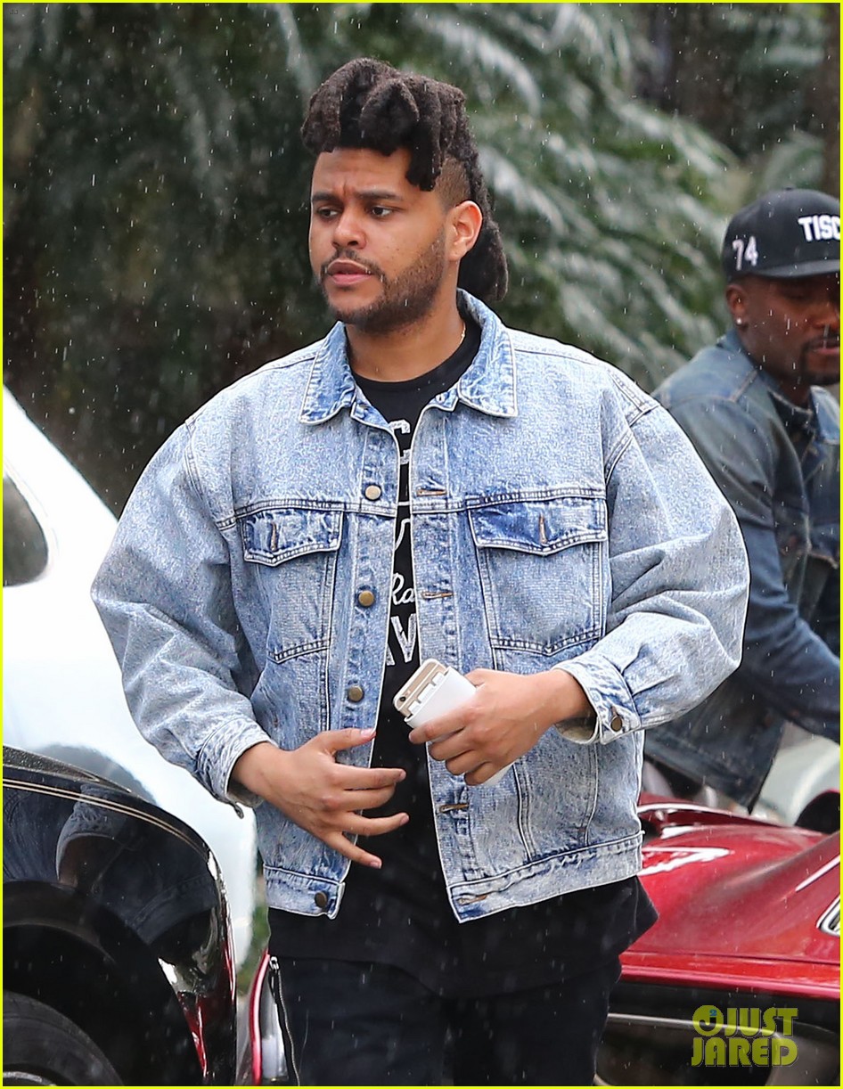 The Weeknd Hits the Studio With Some Friends: Photo 3640186 | Photos ...