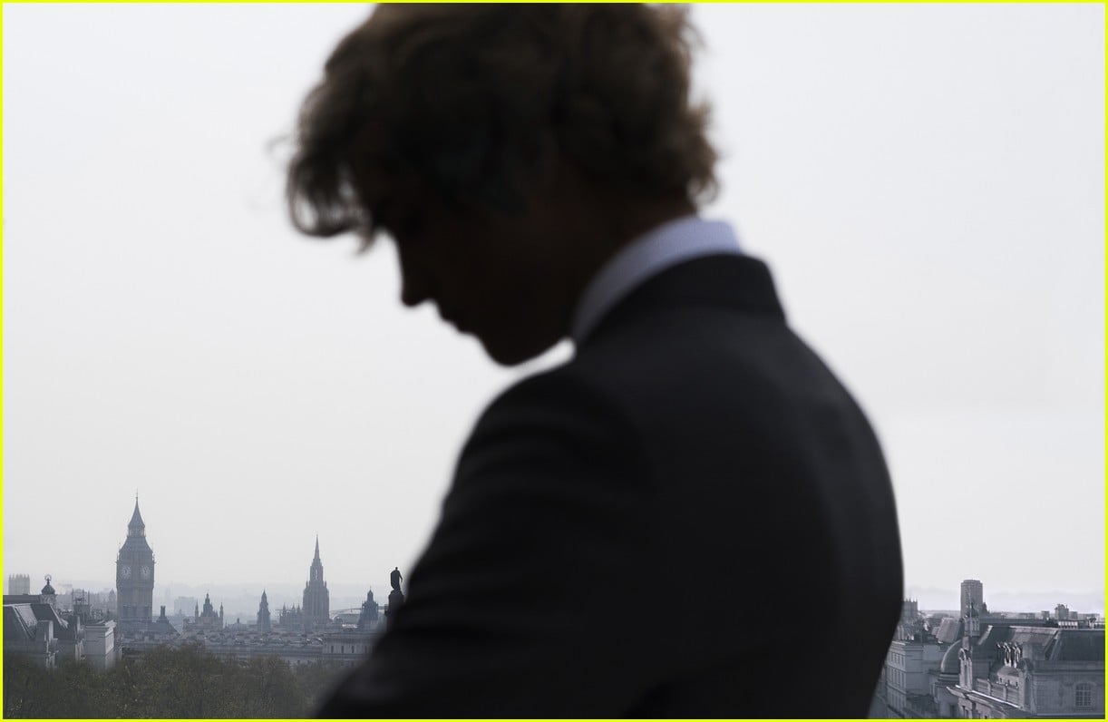 British Actor Josh Whitehouse Stars in New Burberry Campaign: Photo ...