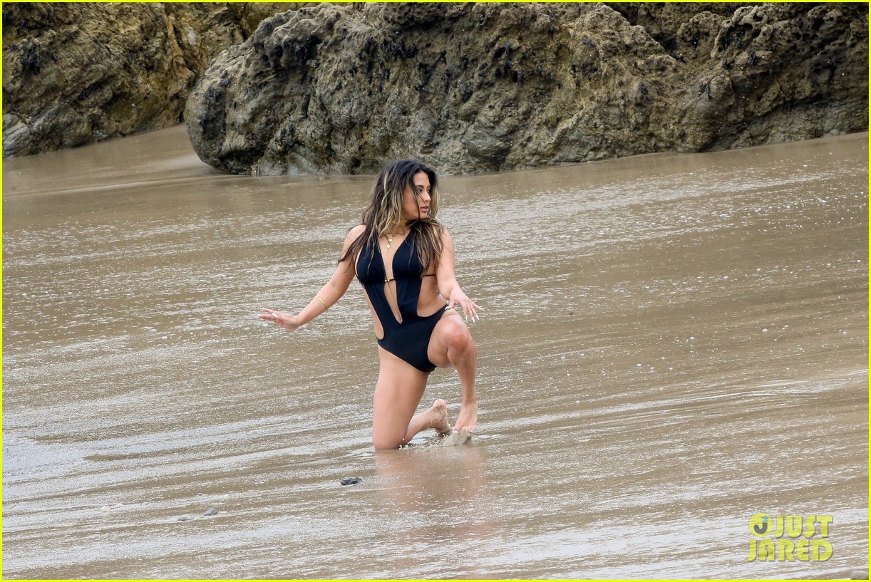 Fifth Harmony Get Sexy For 'All In My Head' Video Shoot: Photo 3659447 | Photos | Just Jared ...