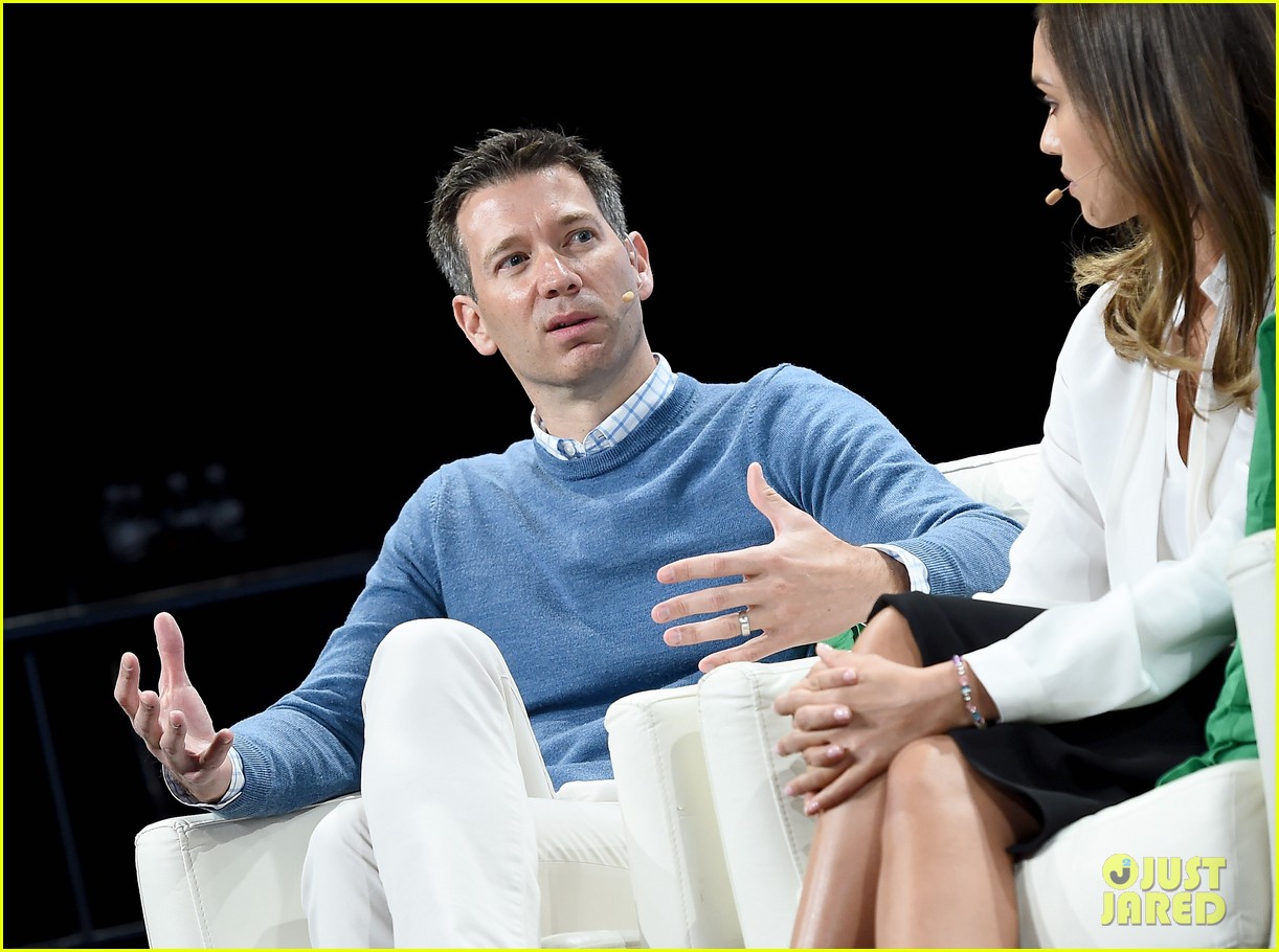Jessica Alba Talks The Honest Company at TechCrunch 2016: Photo 3652991 ...