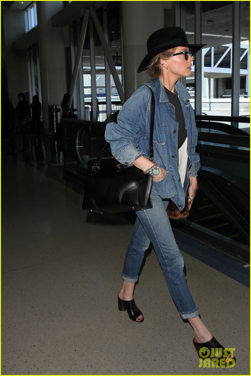 Amber Heard Joins James & Dave Franco at Their Brother Tom's Art ...