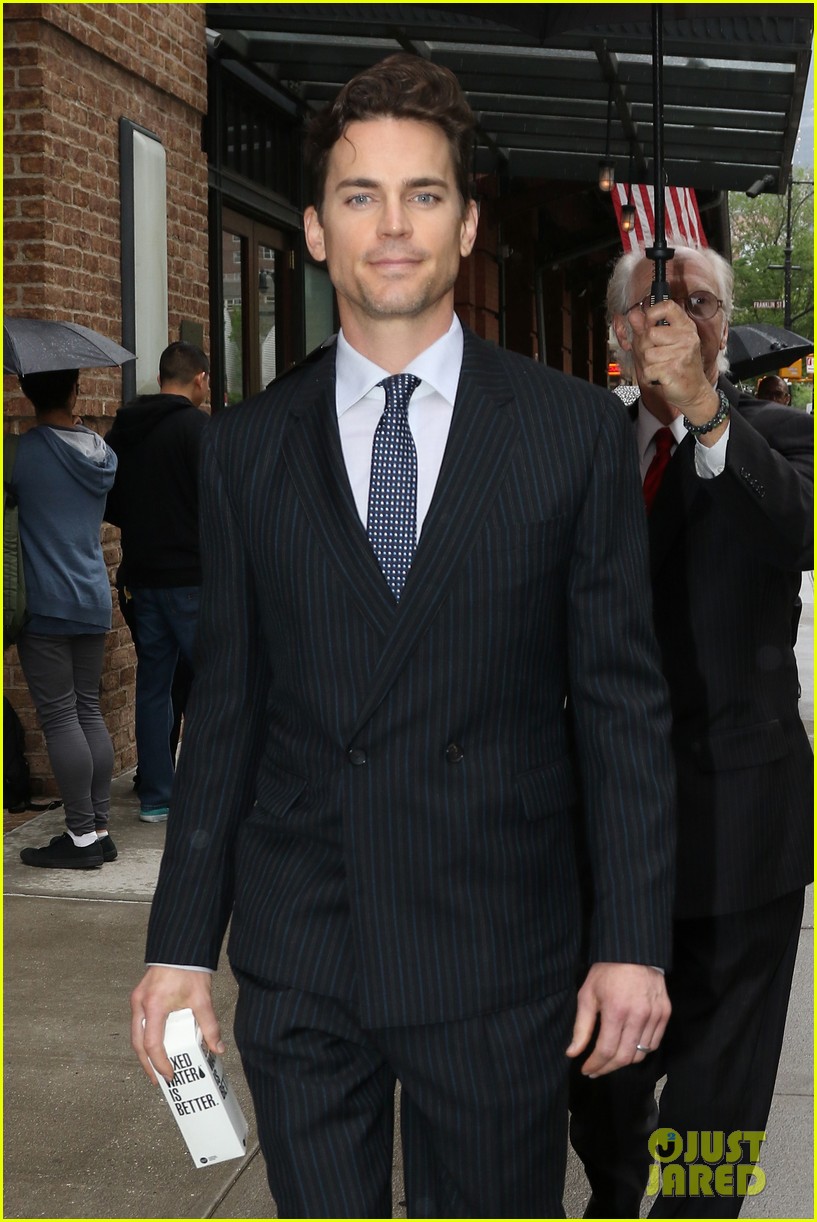 Matt Bomer Thought Russell Crowe Might Really Choke Him: Photo 3655451 ...