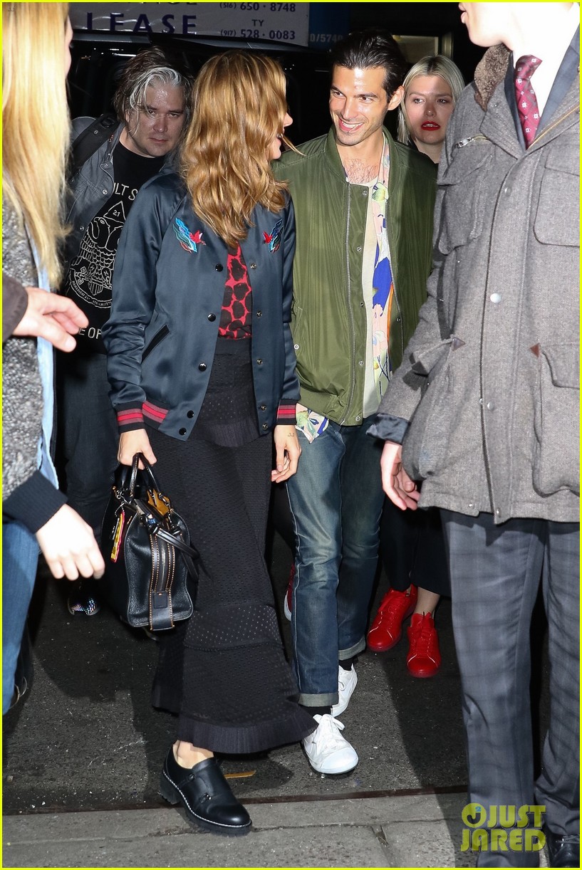 Brie Larson Parties After Hosting 'Saturday Night Live' - Watch All of ...