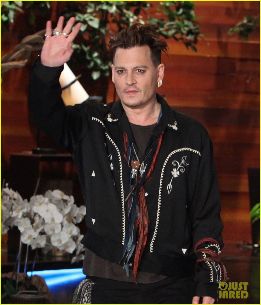 Johnny Depp Has Funny Reaction to Justin Bieber Comparison: Photo ...