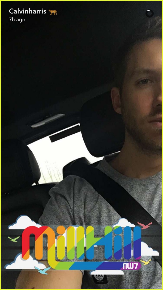 Calvin Harris Hides Half of His Face in New Selfies: Photo 3670285 ...