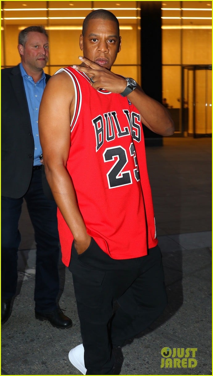 Jay Z Gives Surprise Performance at Bad Boy Reunion Show!: Photo ...