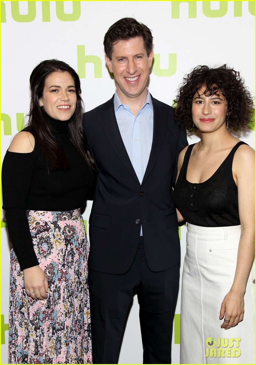 'Mindy Project' & 'The Path' Renewed By Hulu!: Photo 3647908 | Aaron ...