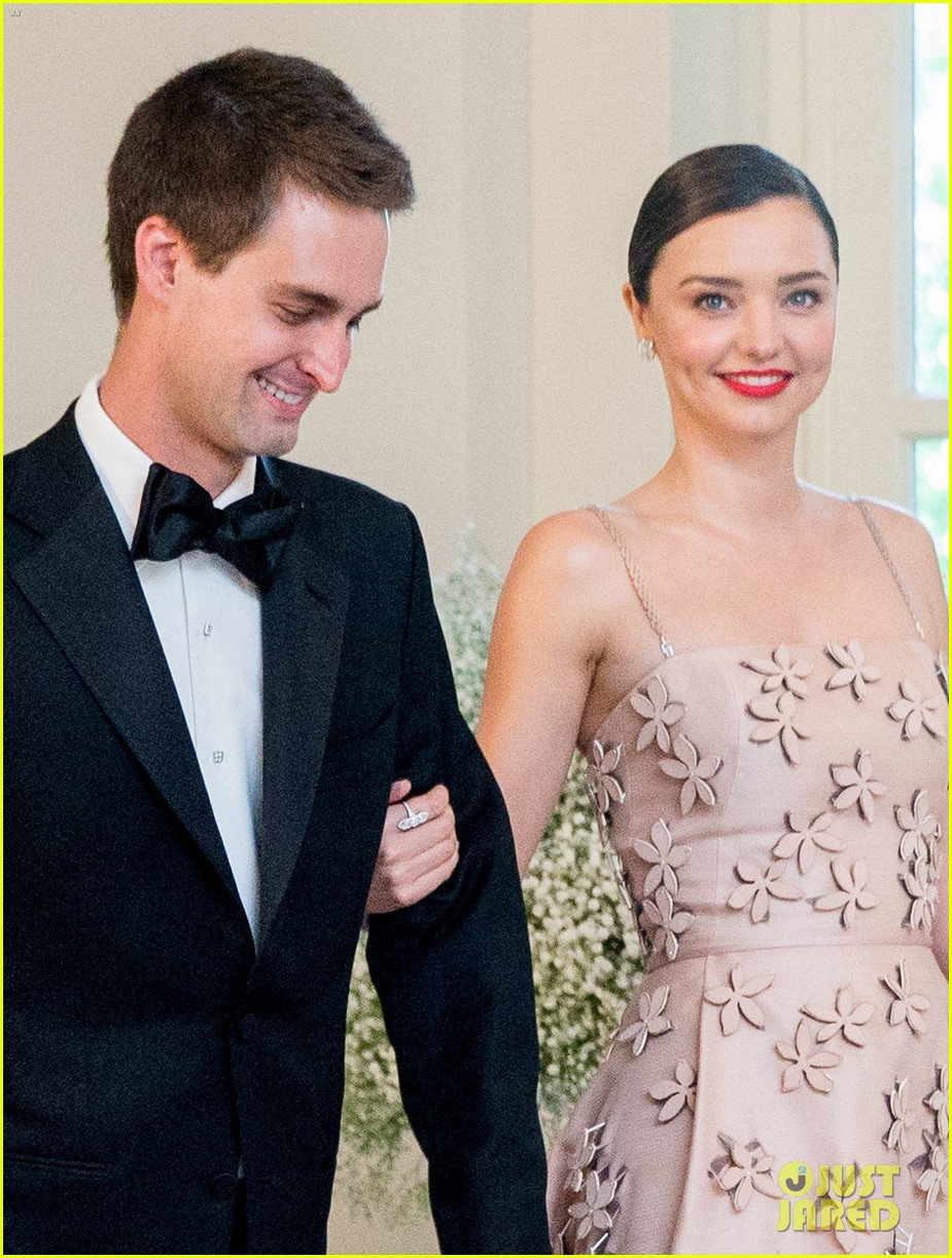 Miranda Kerr & Evan Spiegel Couple Up at State Dinner!: Photo 3655673 ...