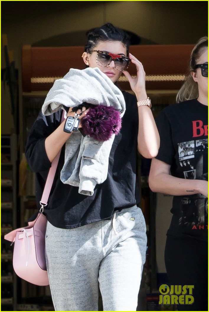 Kylie Jenner Makes Rap Debut With Track Feature - Listen Now!: Photo ...