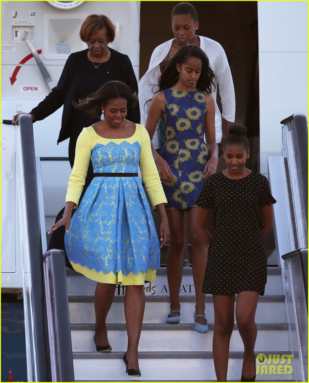 President Obama's Daughter Malia to Attend Harvard in Fall 2017: Photo ...