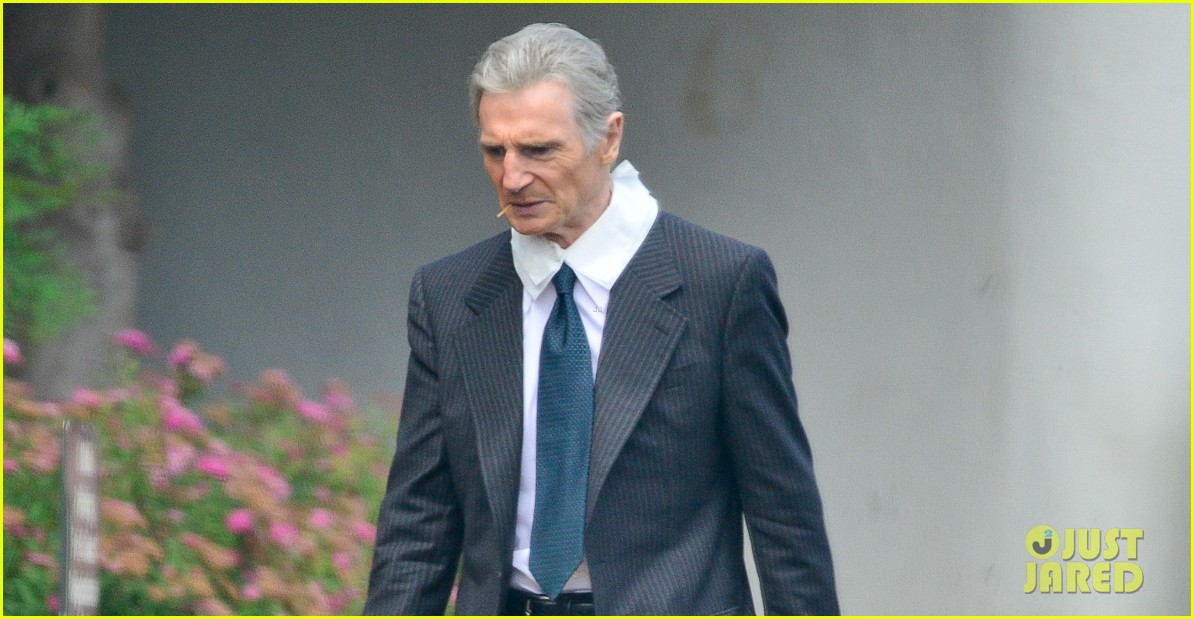 Liam Neeson Sports Completely Gray Hair & Slim Look On Set: Photo ...