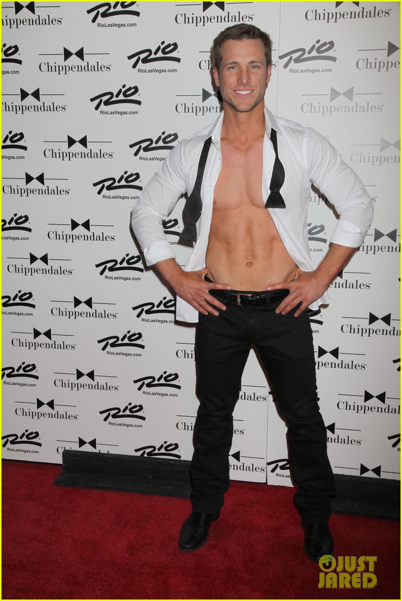 Jake Pavelka Surprises JoJo on 'Bachelorette,' Not Competing: Photo ...