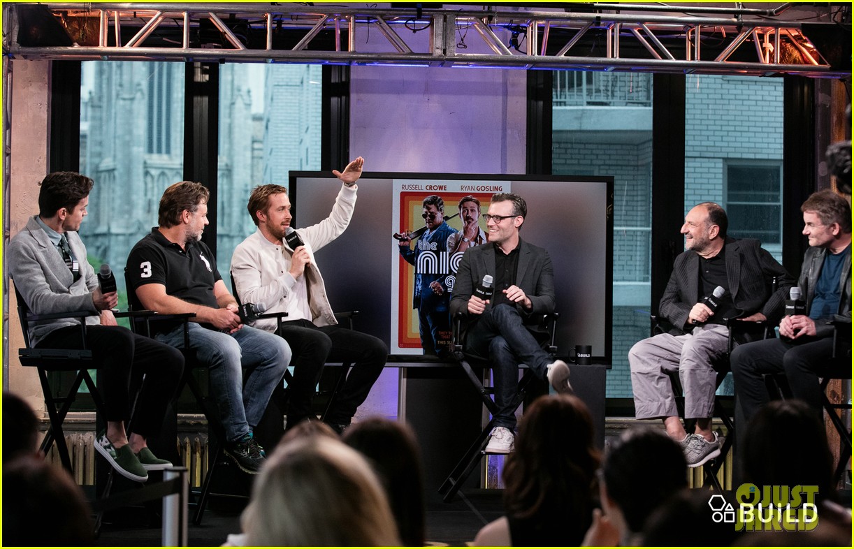 Ryan Gosling Walks Out of Interview with Russell Crowe: Photo 3655363 ...