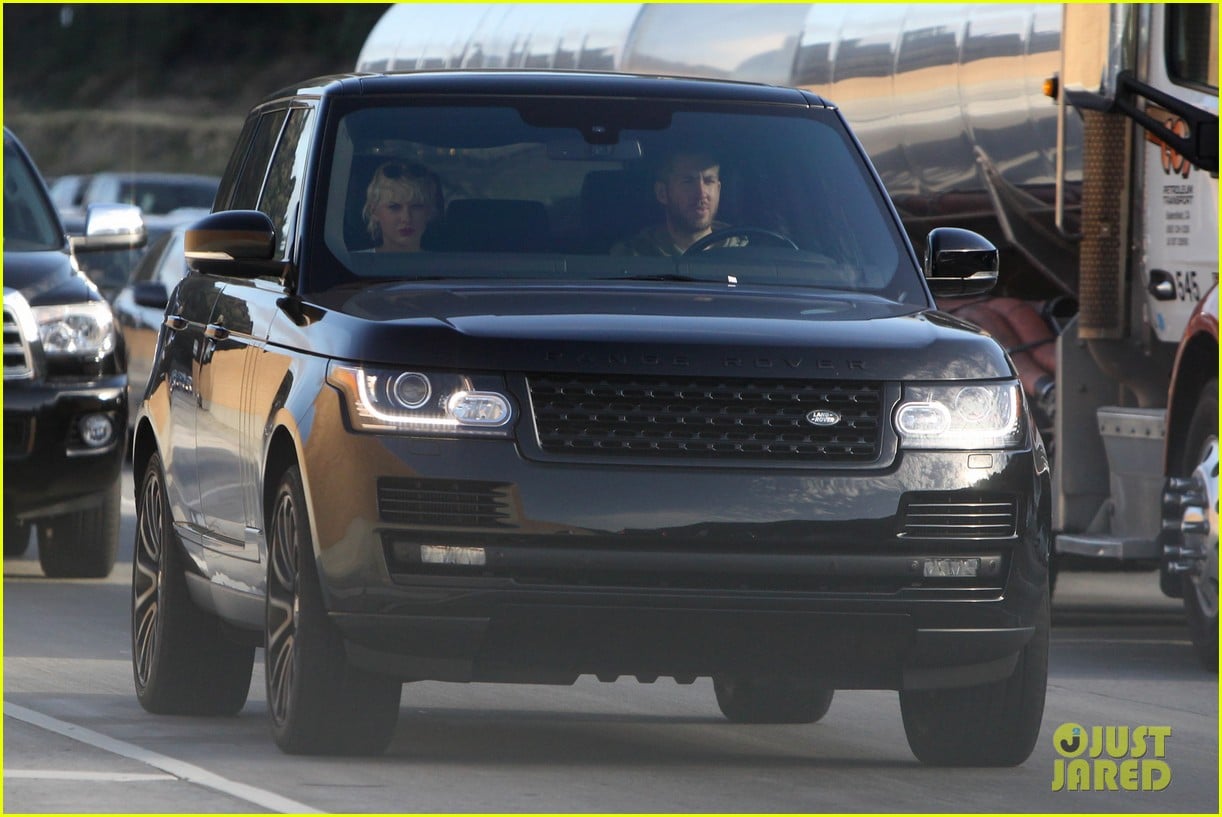 Taylor Swift Goes for Drive With Calvin Harris: Photo 3648464 | Taylor ...