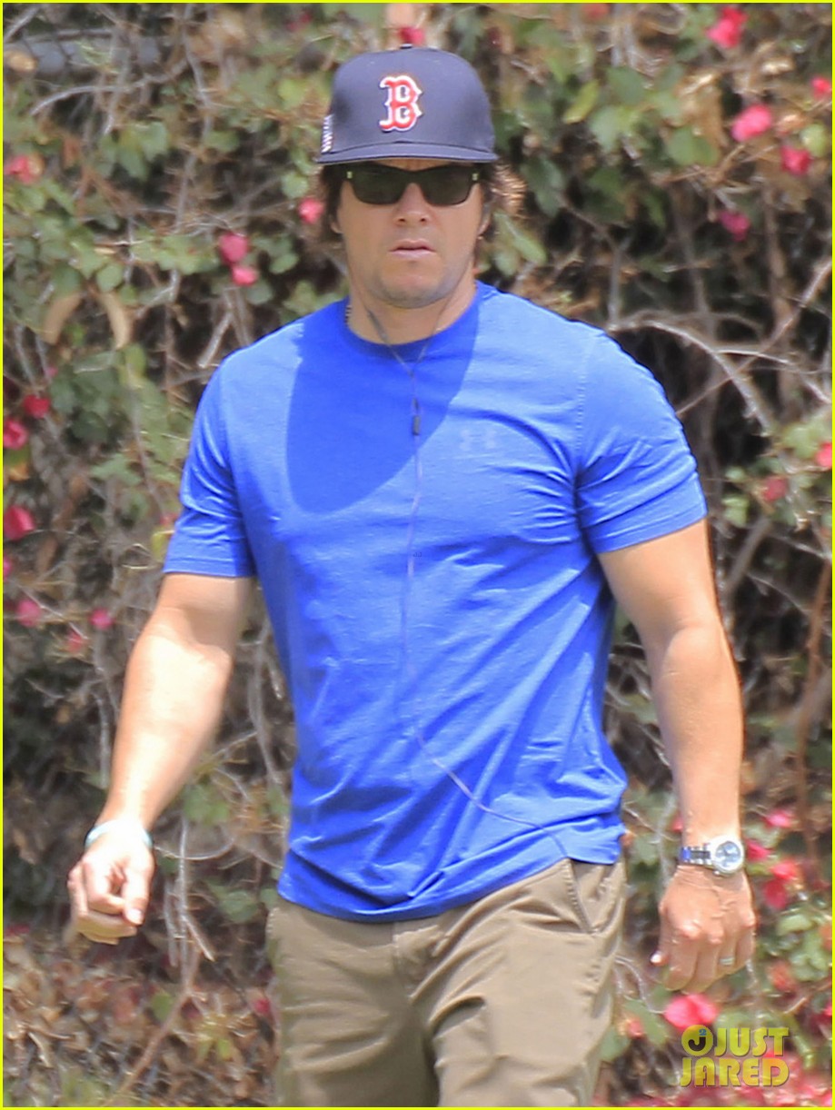 Mark Wahlberg & Wife Rhea Durham Cheer On Their Son at Soccer Game ...