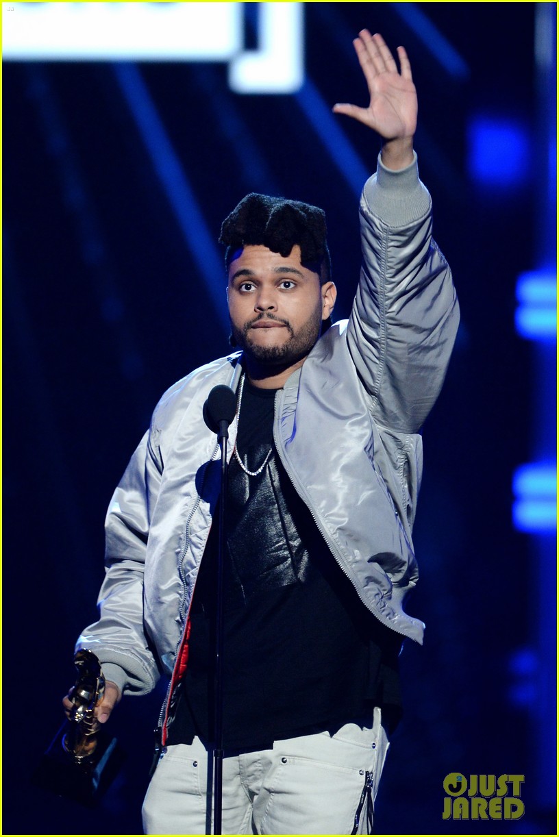 The Weeknd Wins Big at Billboard Music Awards 2016!: Photo 3663635 ...