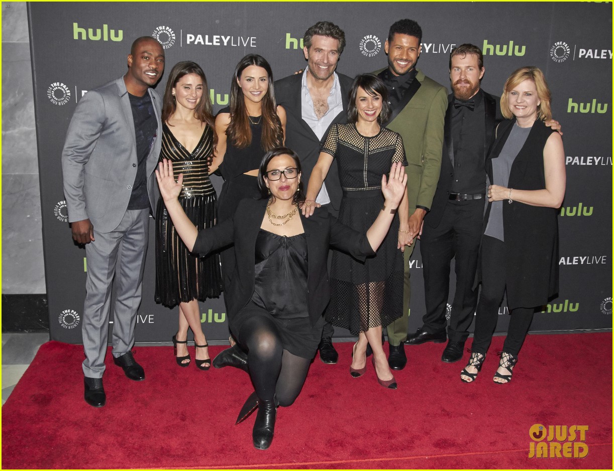 Constance Zimmer & Shiri Appleby Are 'UnREAL' In NYC - Watch Season 2 ...