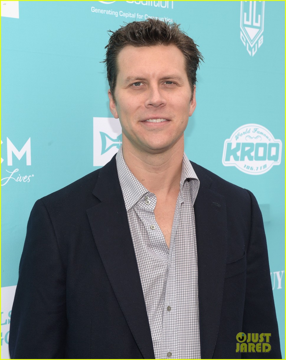 Ireland Baldwin, Ali Larter & Amy Smart Help Honor Water Warriors At ...