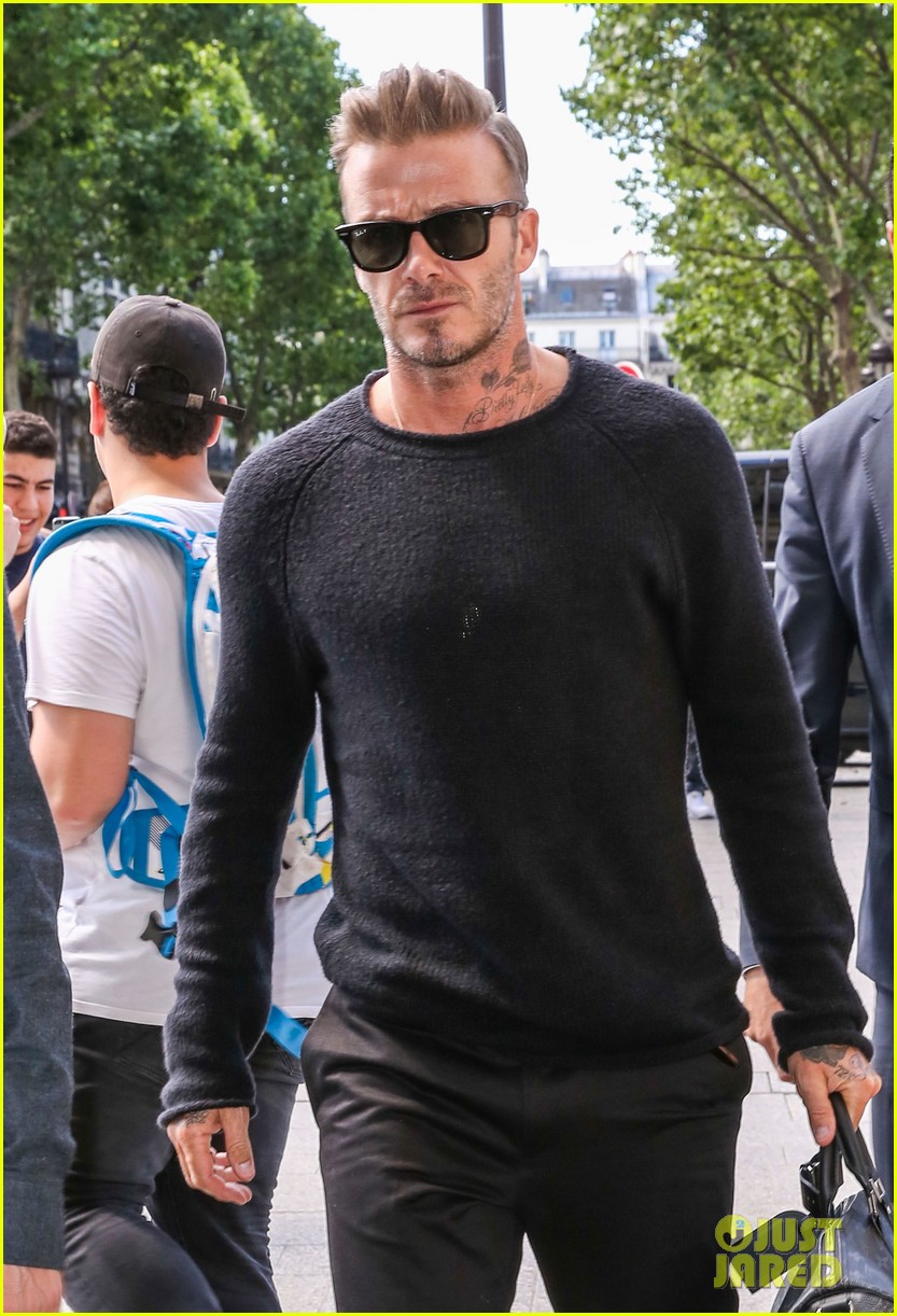 David Beckham Gets a Big Smile from Queen Elizabeth: Photo 3690430 ...