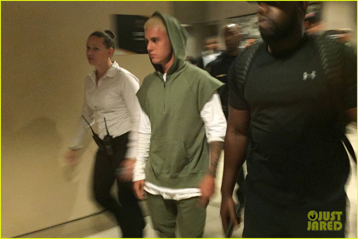 Drake Drops 'One Dance' Remix with Justin Bieber - Listen Now!: Photo ...