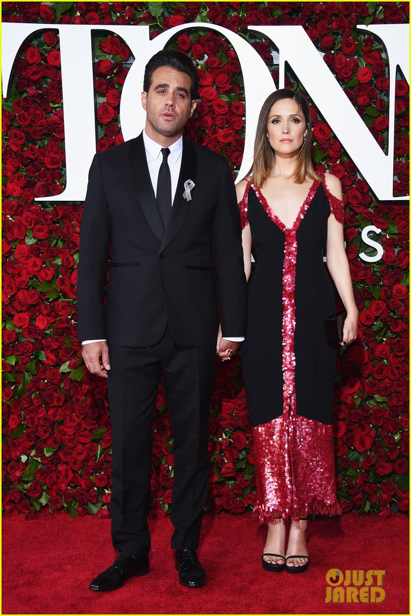 Rose Byrne & Bobby Cannavale Step Out for Tony Awards 2016: Photo ...