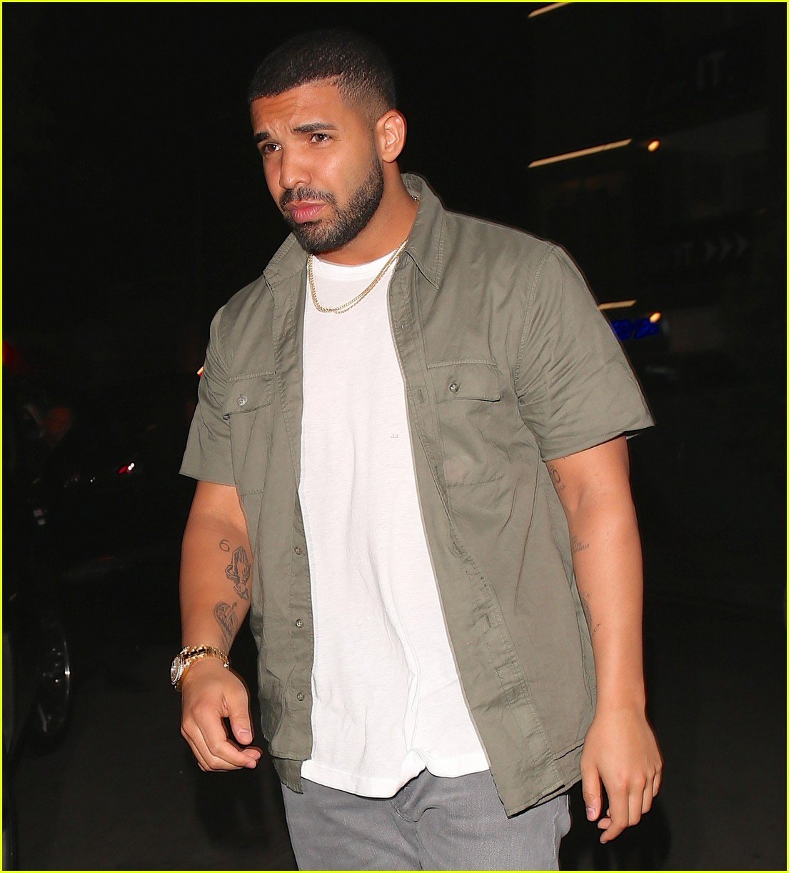 Drake & Hailey Baldwin Pictured on Dinner Date, Spotted Getting 'Very ...