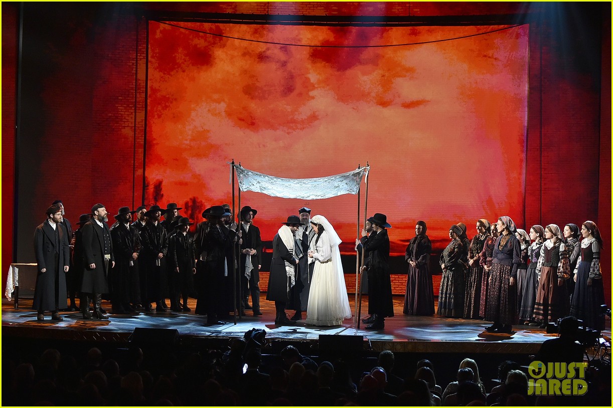 Josh Groban's High School 'Fiddler' Performance Played at Tony Awards ...
