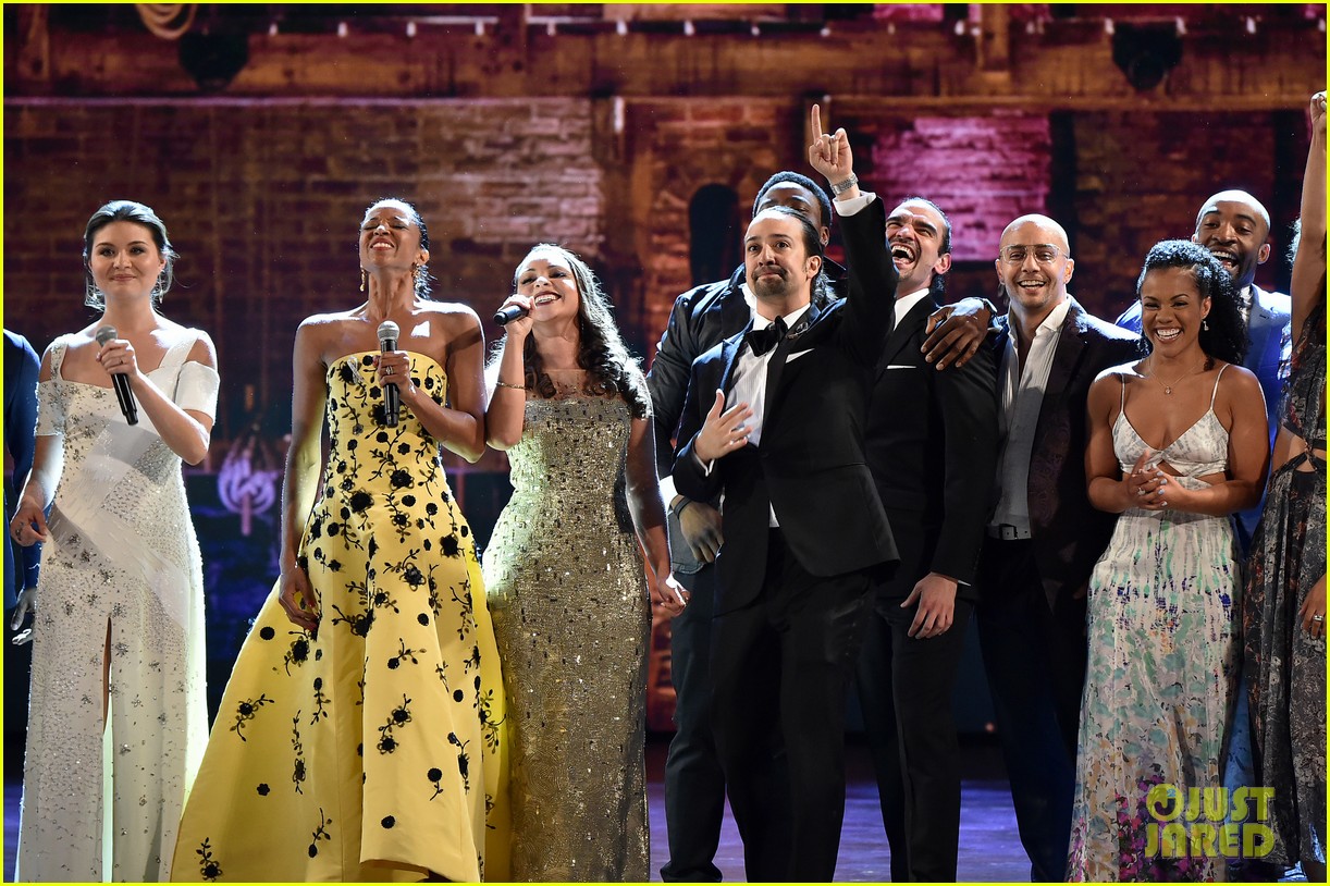 'Hamilton' Cast Closes Tony Awards 2016 - Watch Now!: Photo 3680815 ...