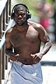 Kevin Hart Goes Shirtless, Bares Buff Body on Miami Jog: Photo 3682110 ...
