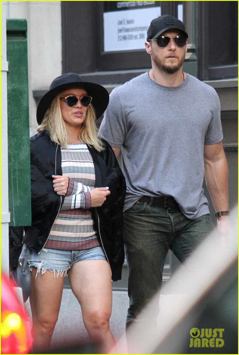 Hilary Duff Steps Out With Trainer Jason Walsh in NYC: Photo 3687606 ...
