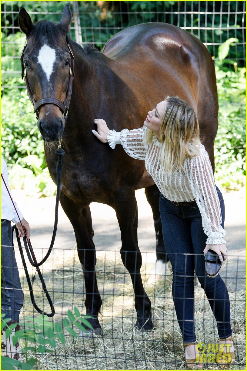 Hilary Duff Steps Out With Trainer Jason Walsh in NYC: Photo 3687611 ...