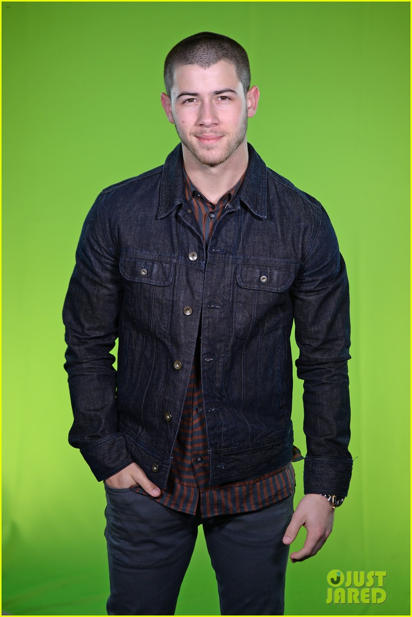 Nick Jonas Performs His Hits for Creative Recreation Concert: Photo ...