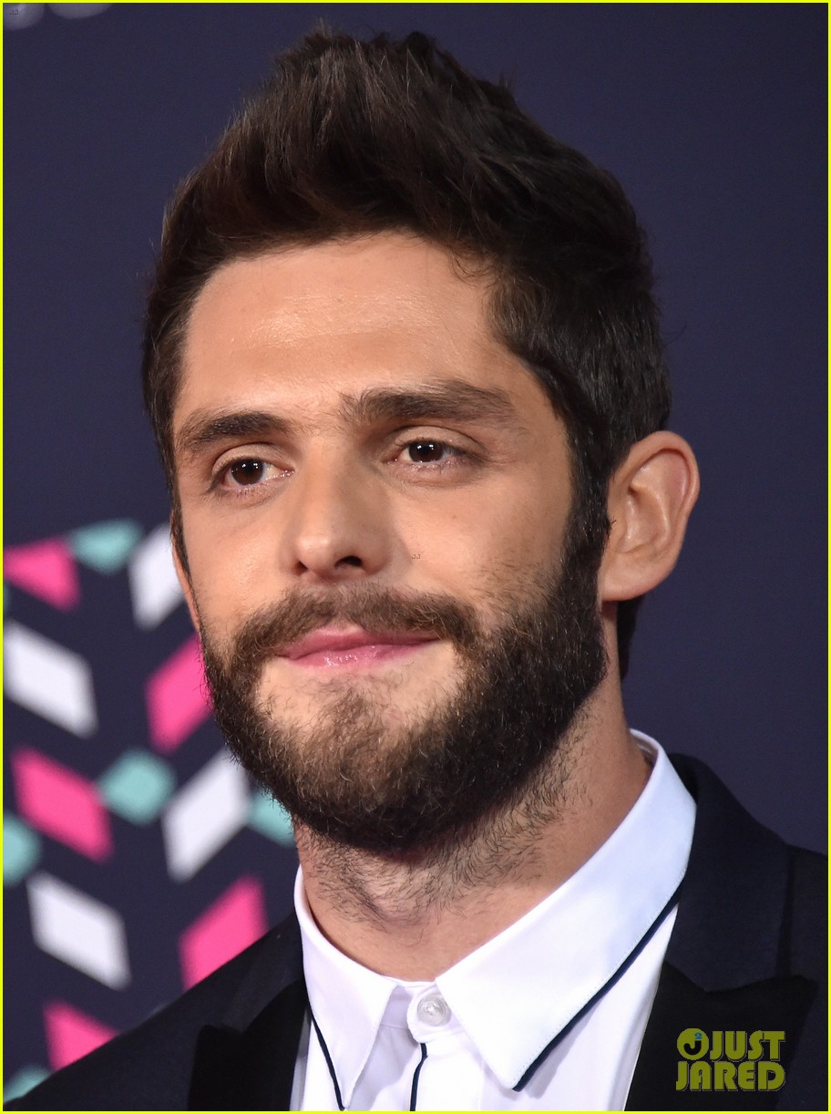 Luke Bryan & Thomas Rhett Bring Wives to CMT Awards 2016: Photo 3676967 ...