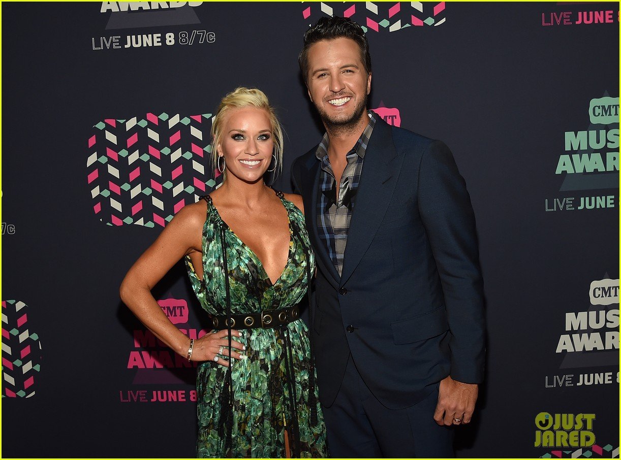 Luke Bryan & Thomas Rhett Bring Wives to CMT Awards 2016: Photo 3676976 ...