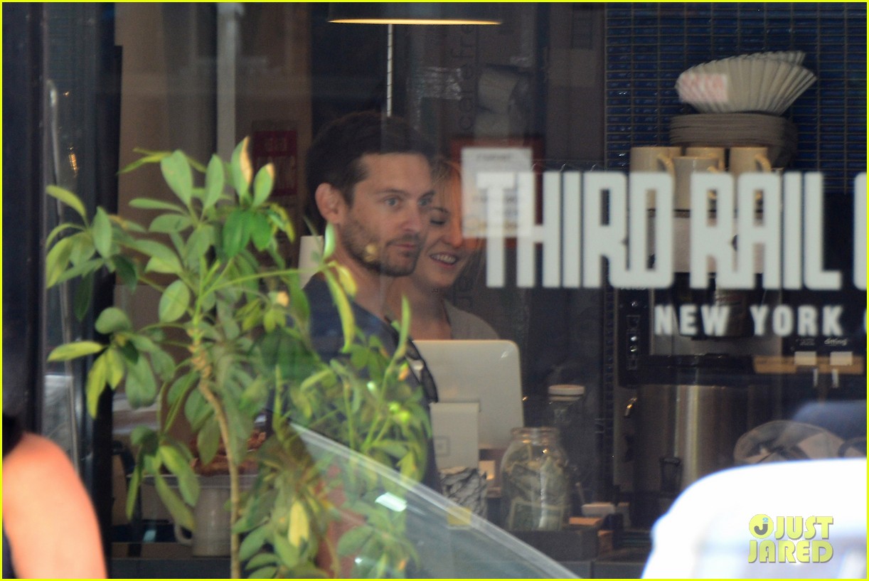 Tobey Maguire's 'Spider-Man' Co-Star Elizabeth Banks Was Told She Was ...