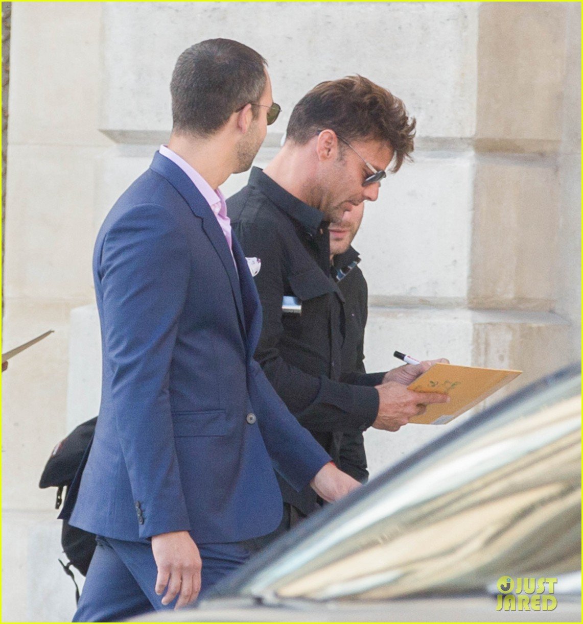 Ricky Martin Steps Out With Boyfriend Jwan Yosef After Calling Balmain ...