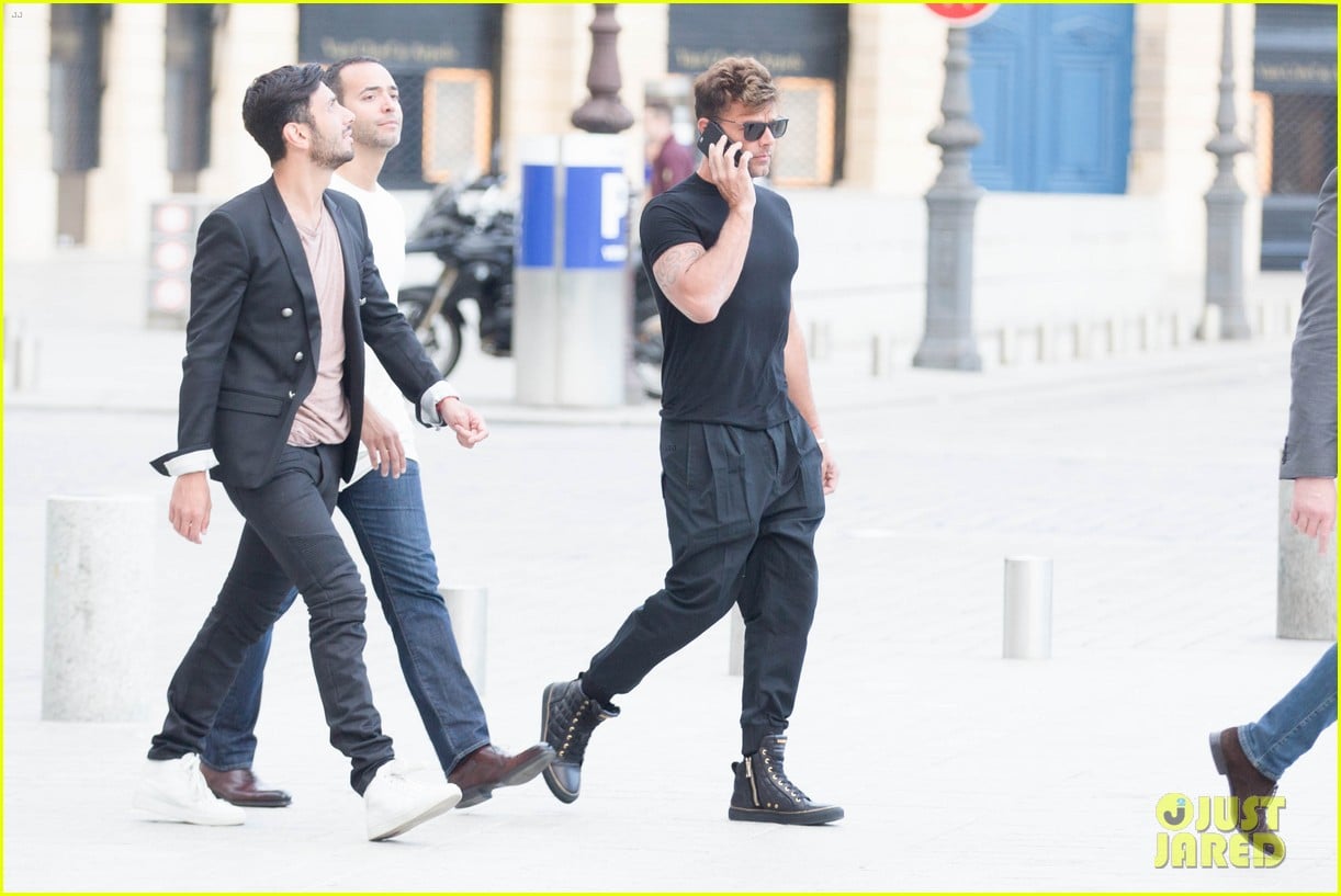 Ricky Martin Steps Out With Boyfriend Jwan Yosef After Calling Balmain ...