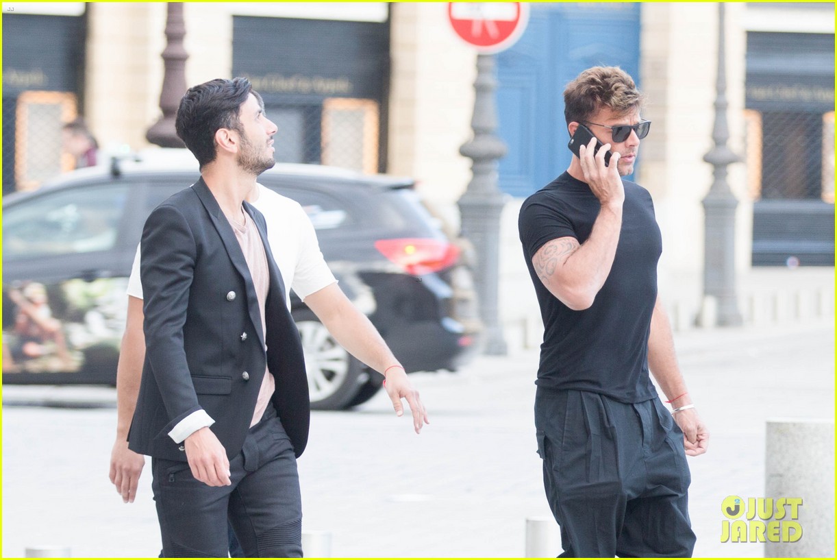 Ricky Martin Steps Out With Boyfriend Jwan Yosef After Calling Balmain ...