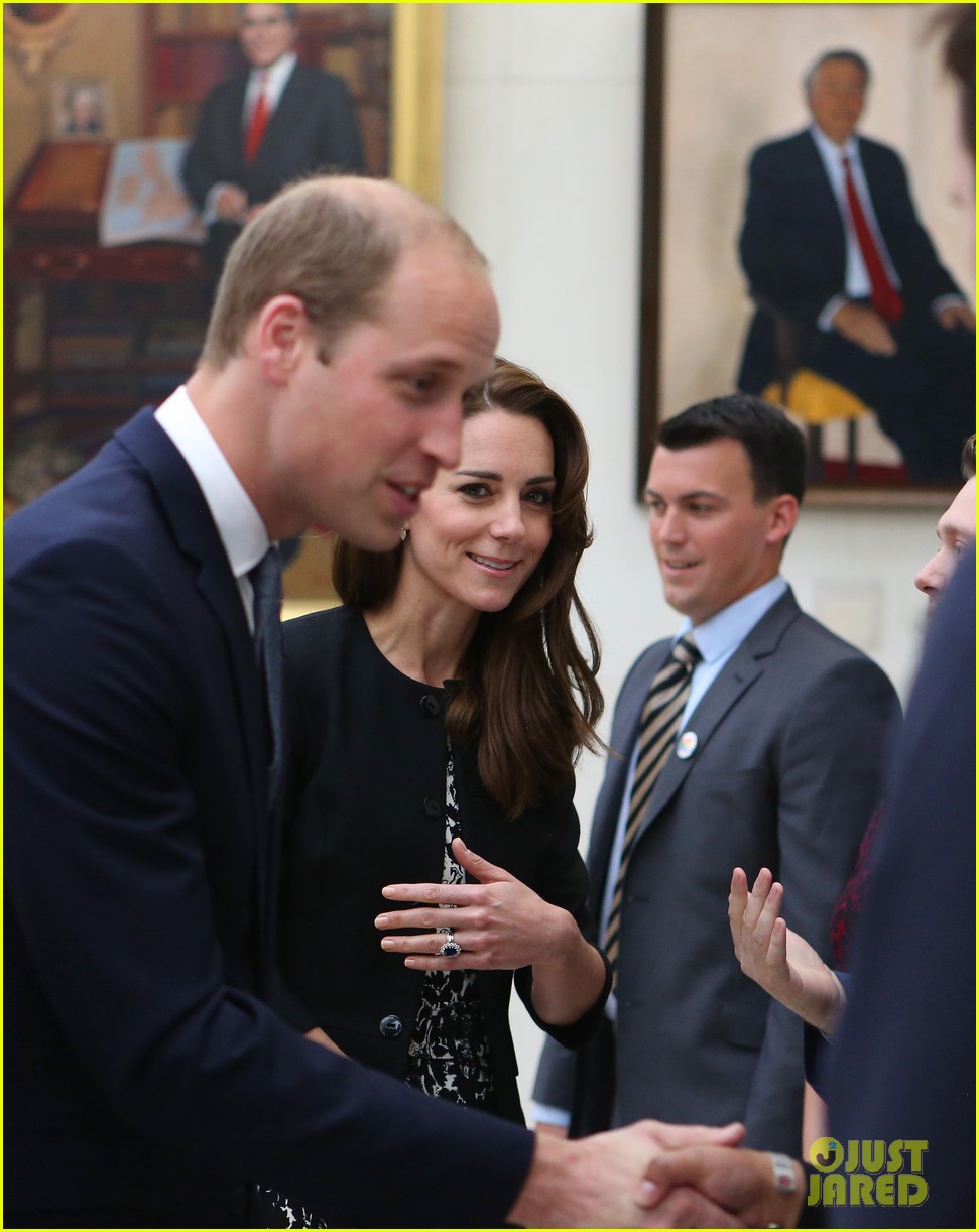 Kate Middleton & Prince William Pay Their Respects To Orlando Shooting ...