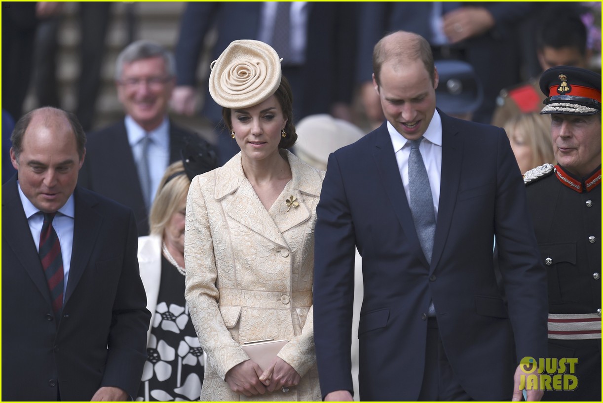 Kate Middleton & Prince William Pay Their Respects To Orlando Shooting ...