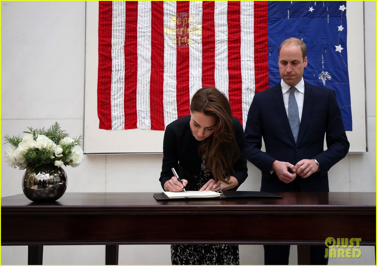 Kate Middleton & Prince William Pay Their Respects To Orlando Shooting ...