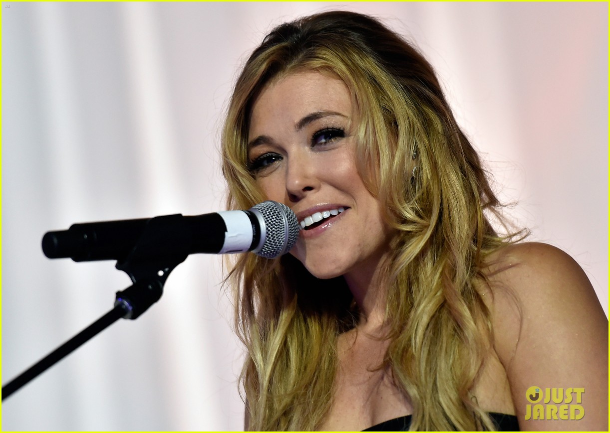 Rachel Platten on Her Music's Popularity: 'I'm Really Proud': Photo ...