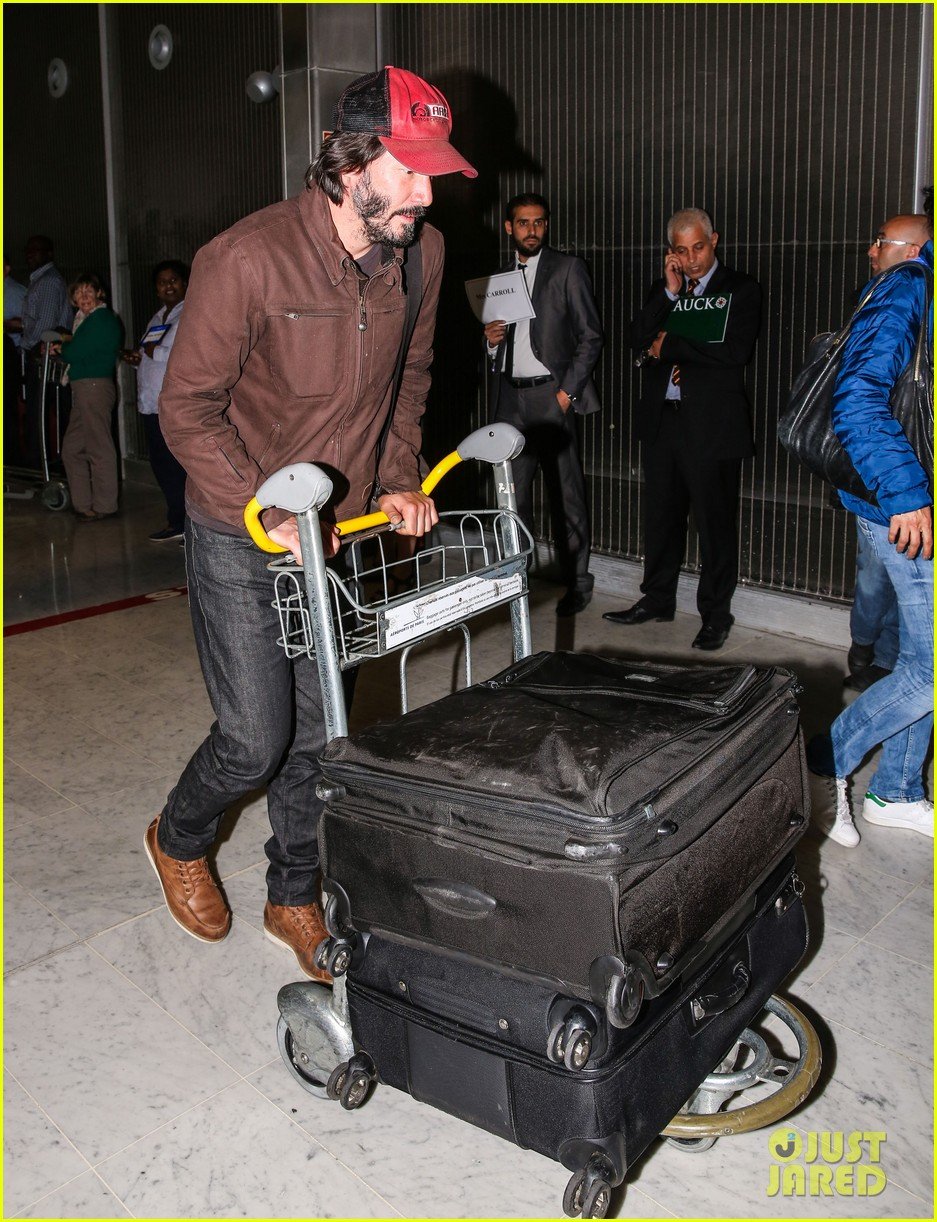 Keanu Reeves Only Spent 5 Days on Set for 'The Neon Demon': Photo ...