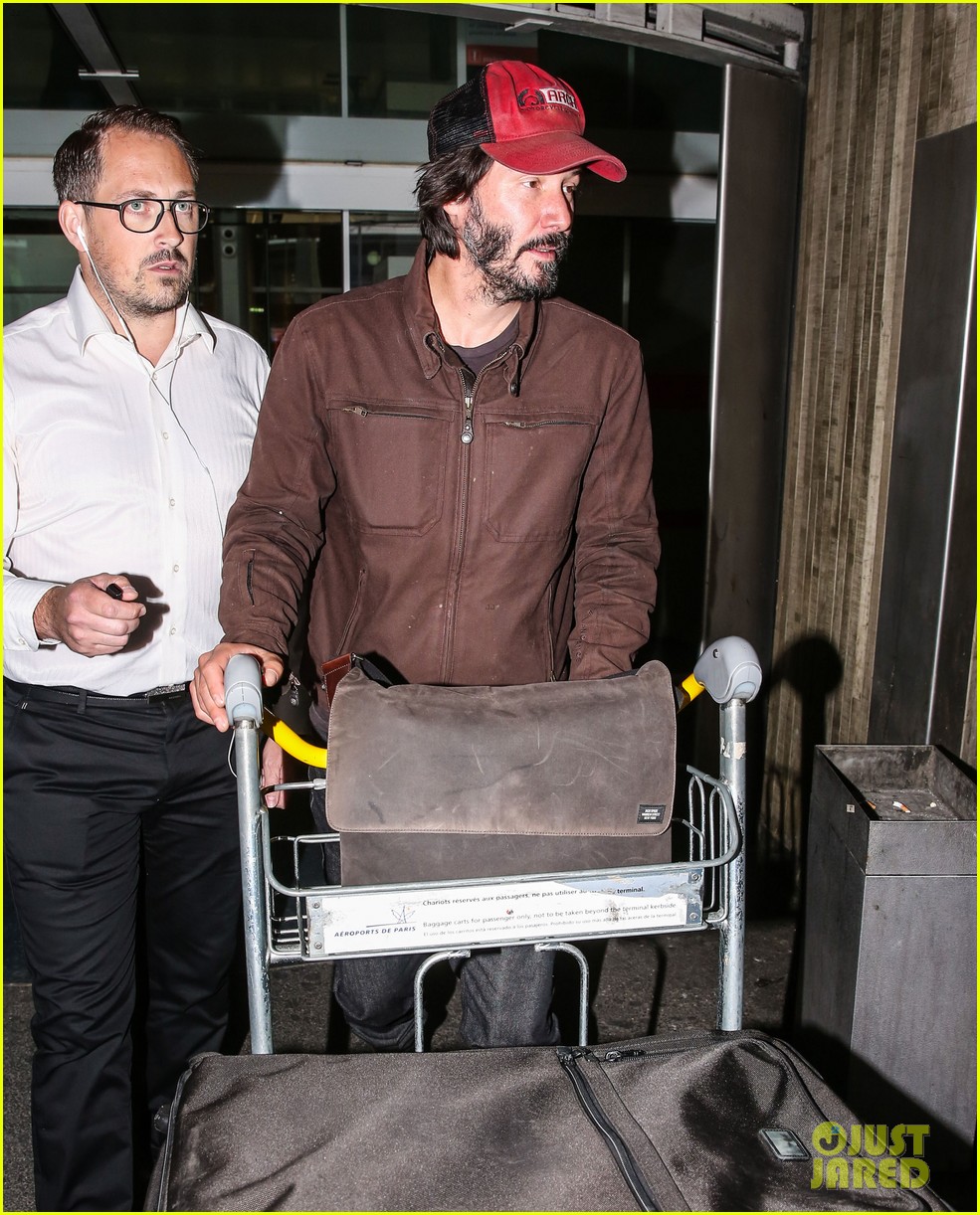 Keanu Reeves Only Spent 5 Days on Set for 'The Neon Demon': Photo ...