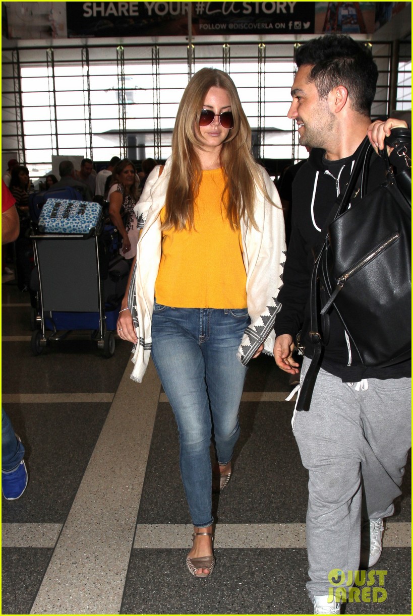 Lana Del Rey Rocks Lighter Locks at Airport Appearance: Photo 3671597 ...