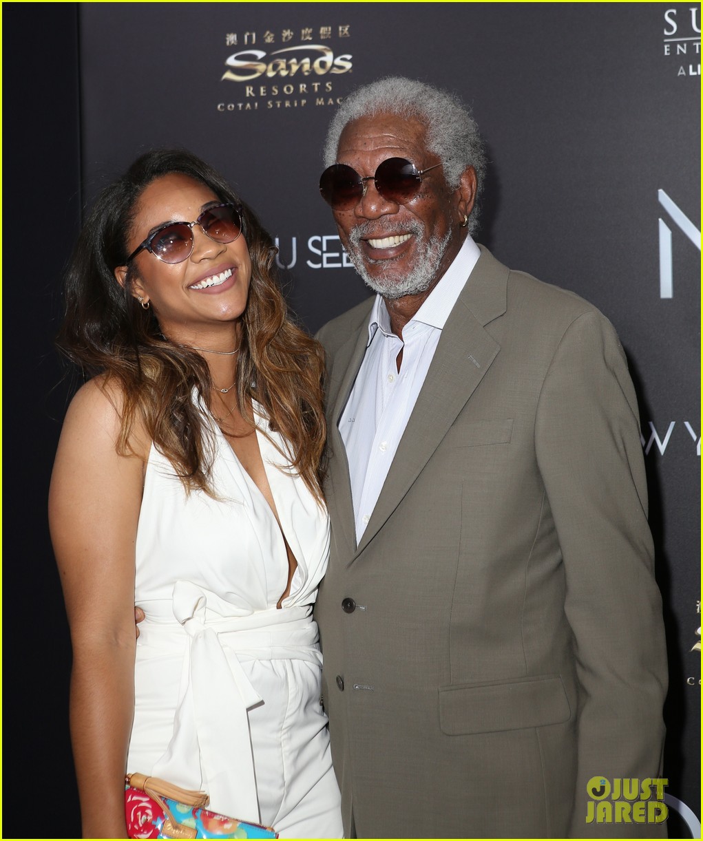 Mark Ruffalo & Lizzy Caplan Bring 'Now You See Me 2' To NYC!: Photo ...