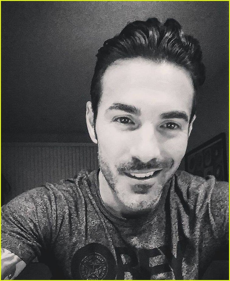 All That's Josh Server Is All Grown Up & Super Hot - See Him Shirtless ...