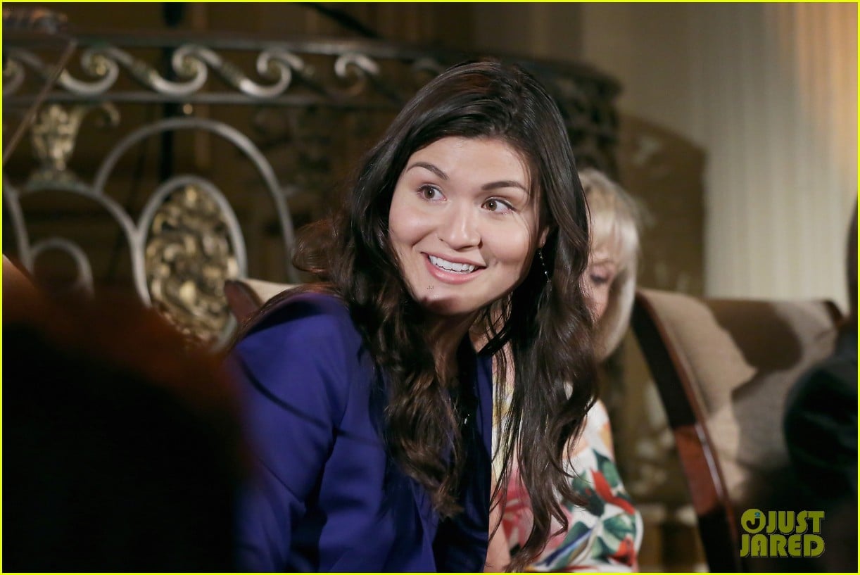 Hamilton's Phillipa Soo Gets Support from Schuyler Sisters at Elly ...