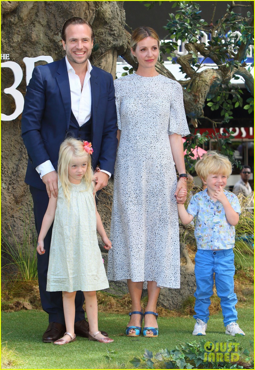 'The BFG' Cast Premieres Movie in London!: Photo 3709138 | Rebecca Hall ...